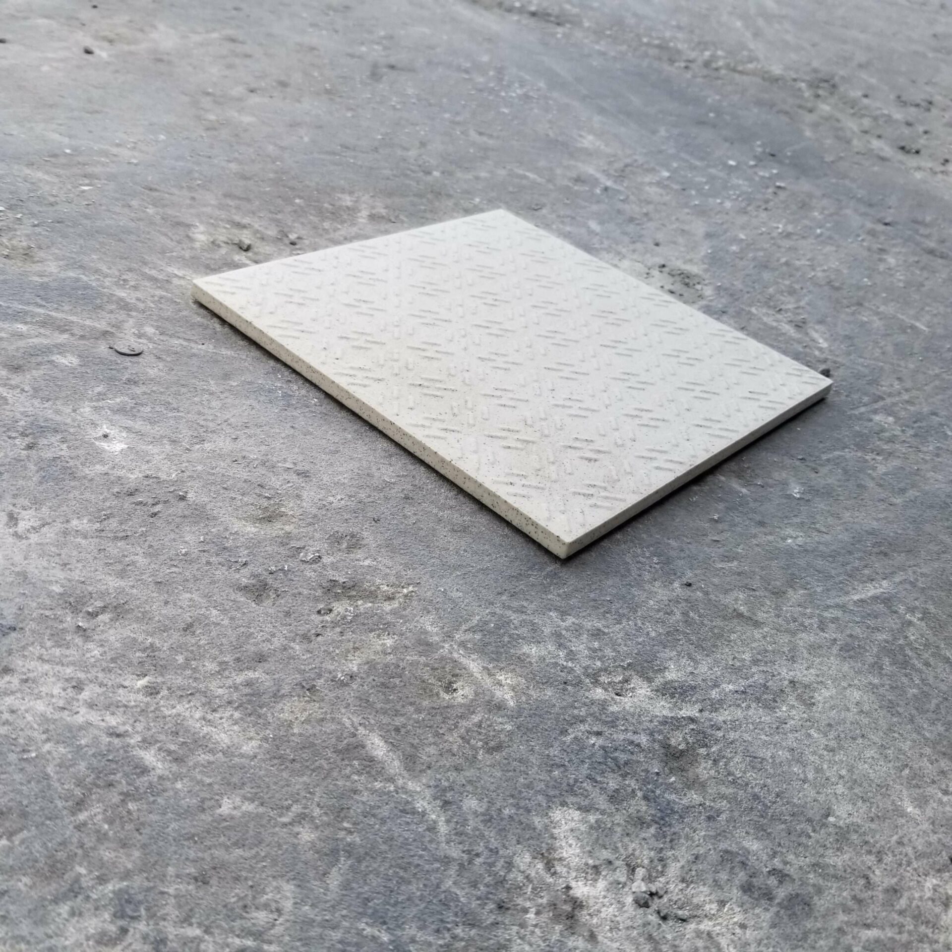 Porcelain Tile #P7 – Everything Warehouse