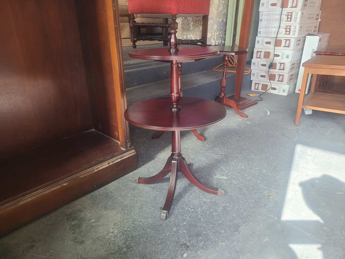 Two Tier Table – Everything Warehouse